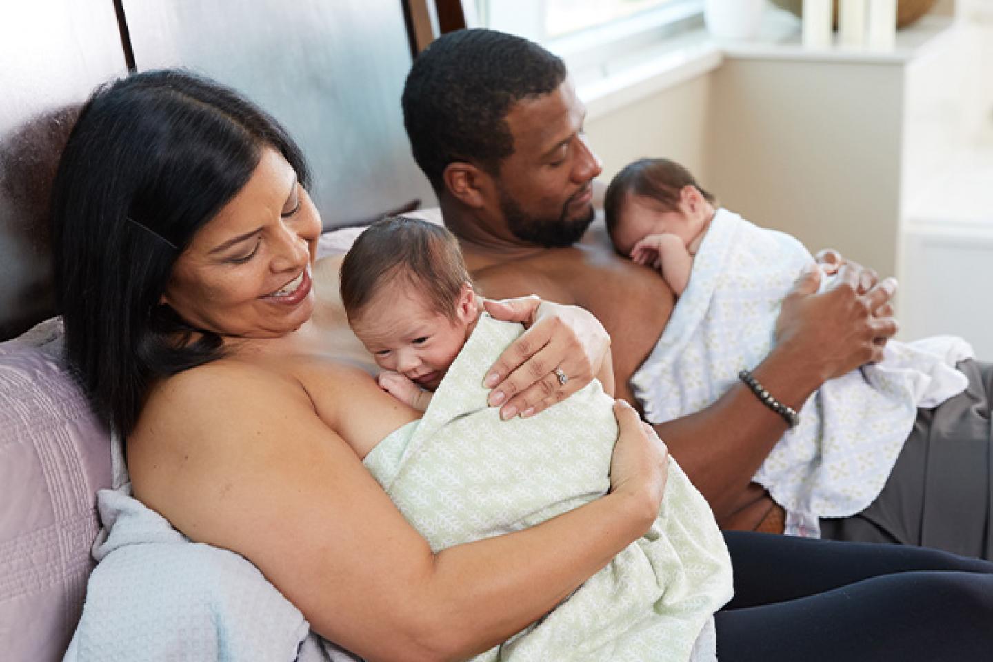 Step 4: Skin-to-Skin Contact | TexasTenStep.org